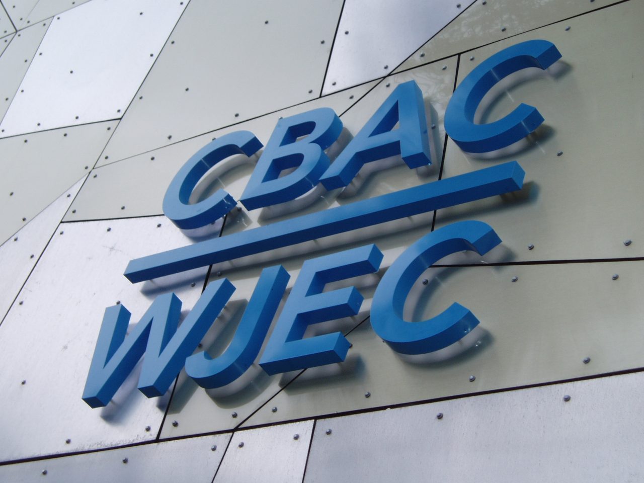 Built Up Lettering & Logo Signage Solutions in the UK | Create Signs